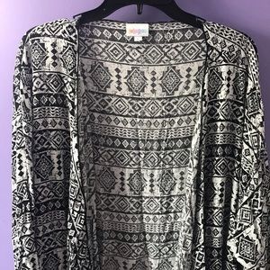 LuLaRoe | Tops | Whiteblack Aztec Lularoe Shirley | Poshmark